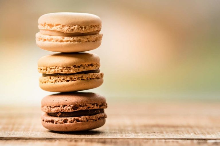 How To Make Easy French Macarons for Beginners (A Complete Guide)