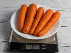 How Much Does A Carrot Weigh? [This Experiment Answers All Your Questions]